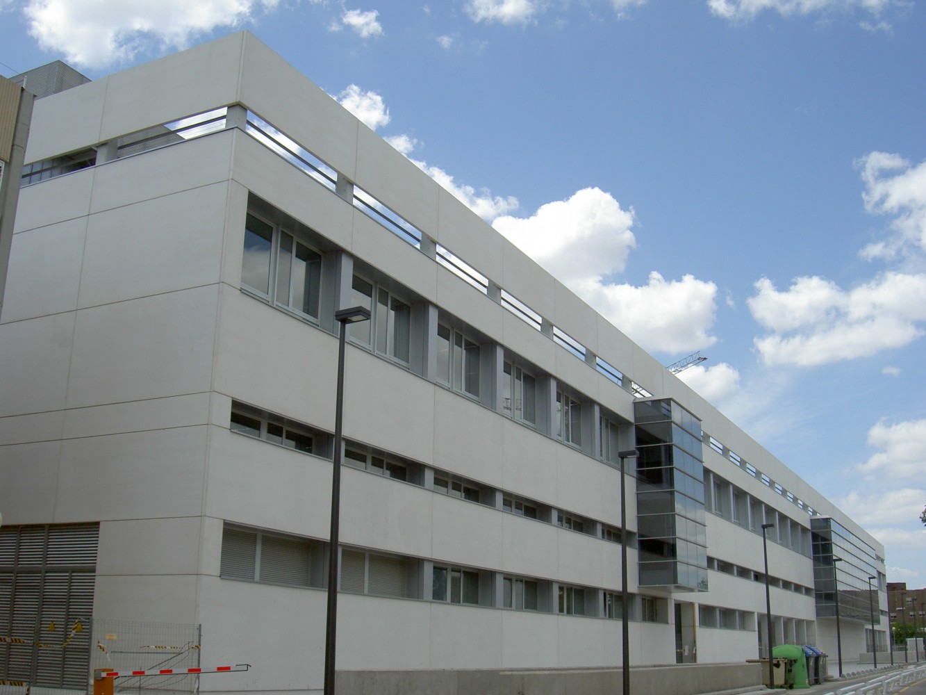 TOPOGRAFIA EN EDIFICACIÓN NO RESIDENCIAL