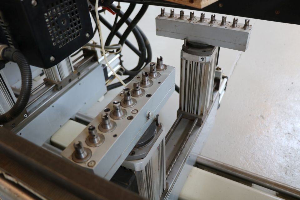 Taladro múltiple automático Sigma B1 :: VITAP :: REPRESENTADAS ...