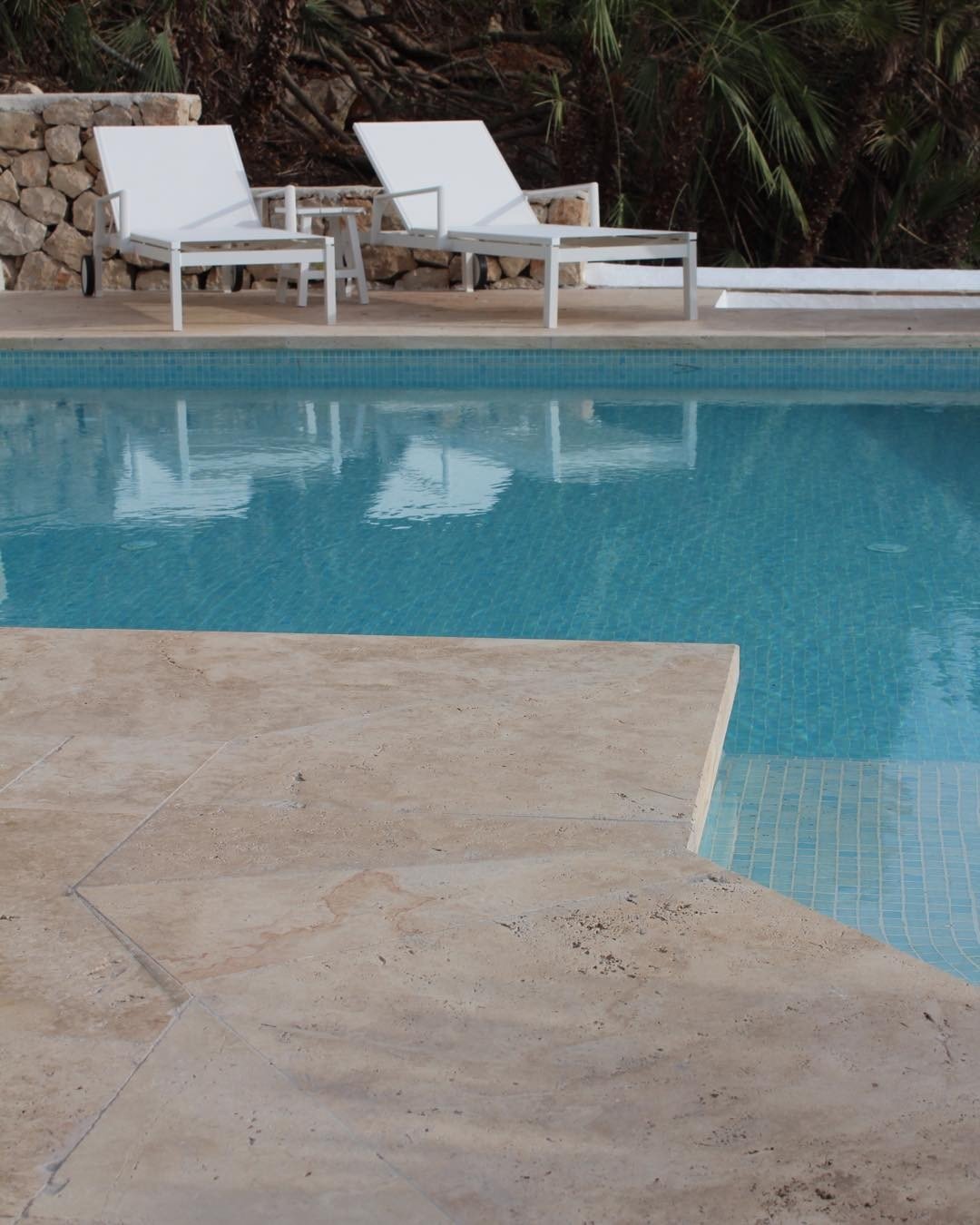 Pool :: ALTERET CERÁMICAS | Handmade Terracotta | Ceramic Tiles