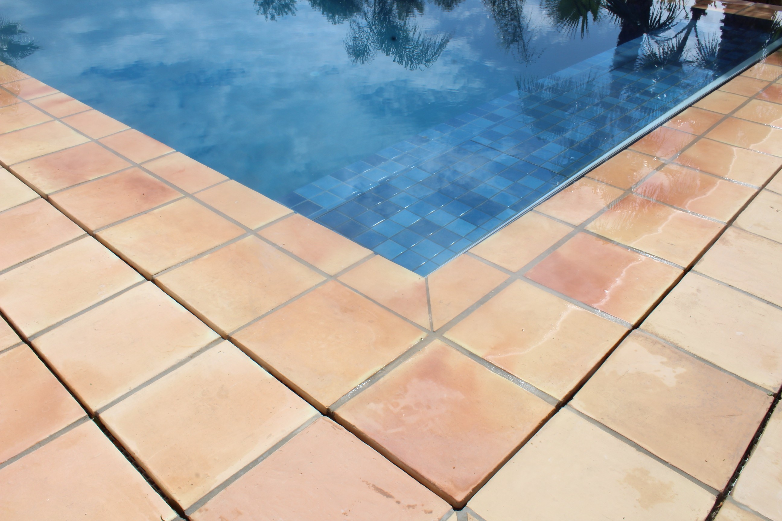 Pool :: ALTERET CERÁMICAS | Handmade Terracotta | Ceramic Tiles