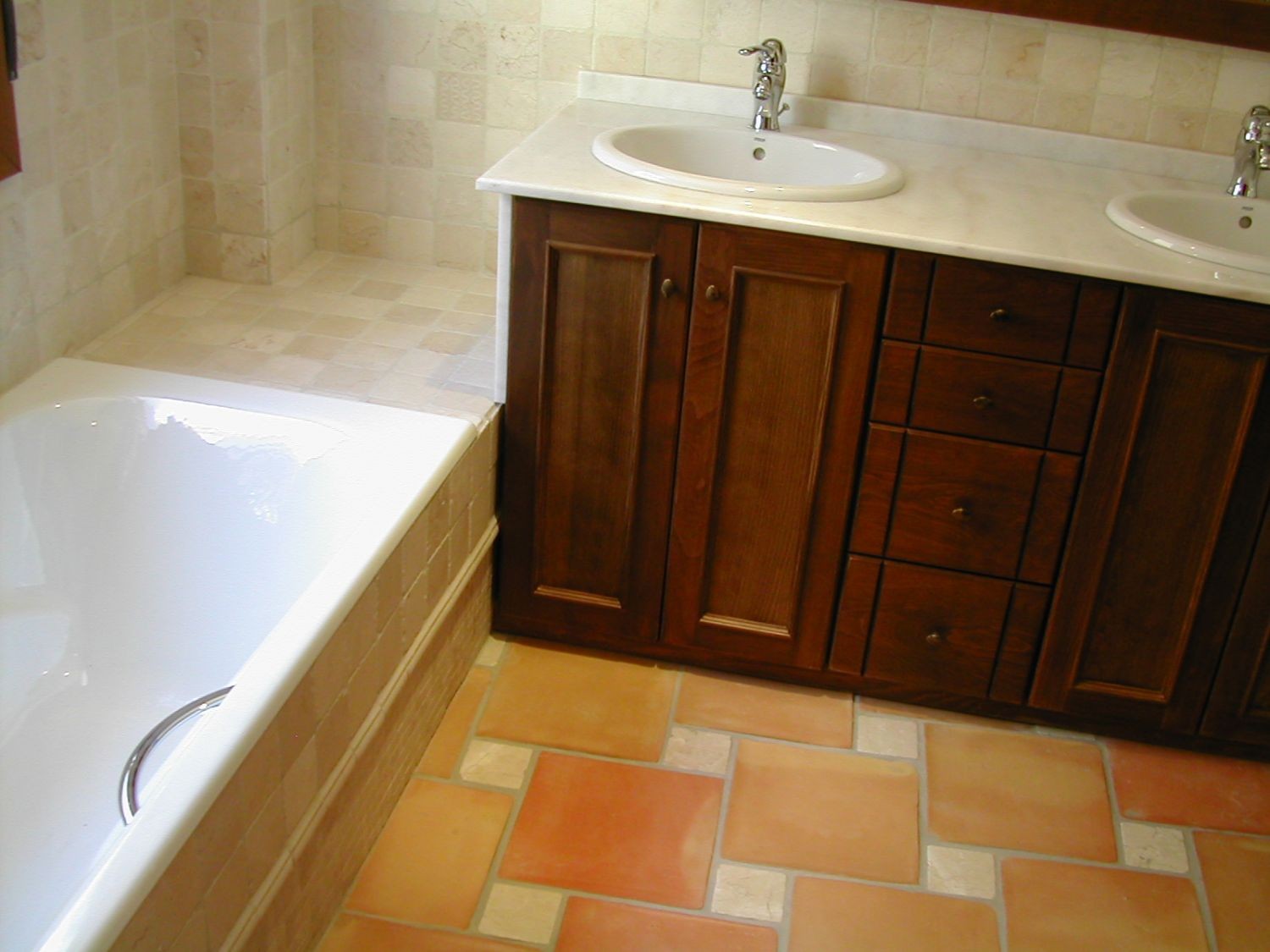 Baños :: ALTERET CERÁMICAS | Barro cocido | Azulejo artesanal | Cerámica
