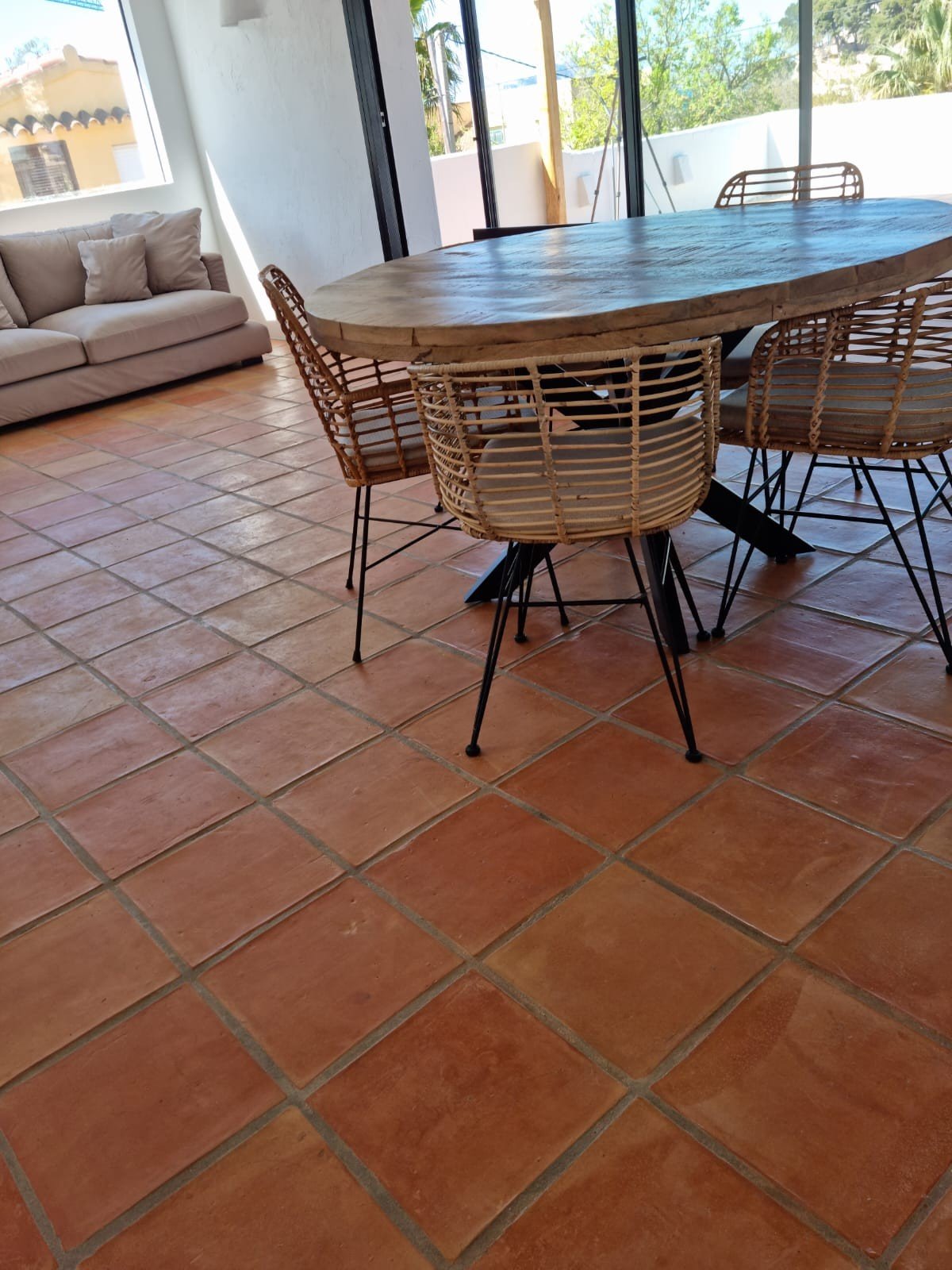 Últimos proyectos :: ALTERET CERÁMICAS | Barro cocido | Azulejo ...